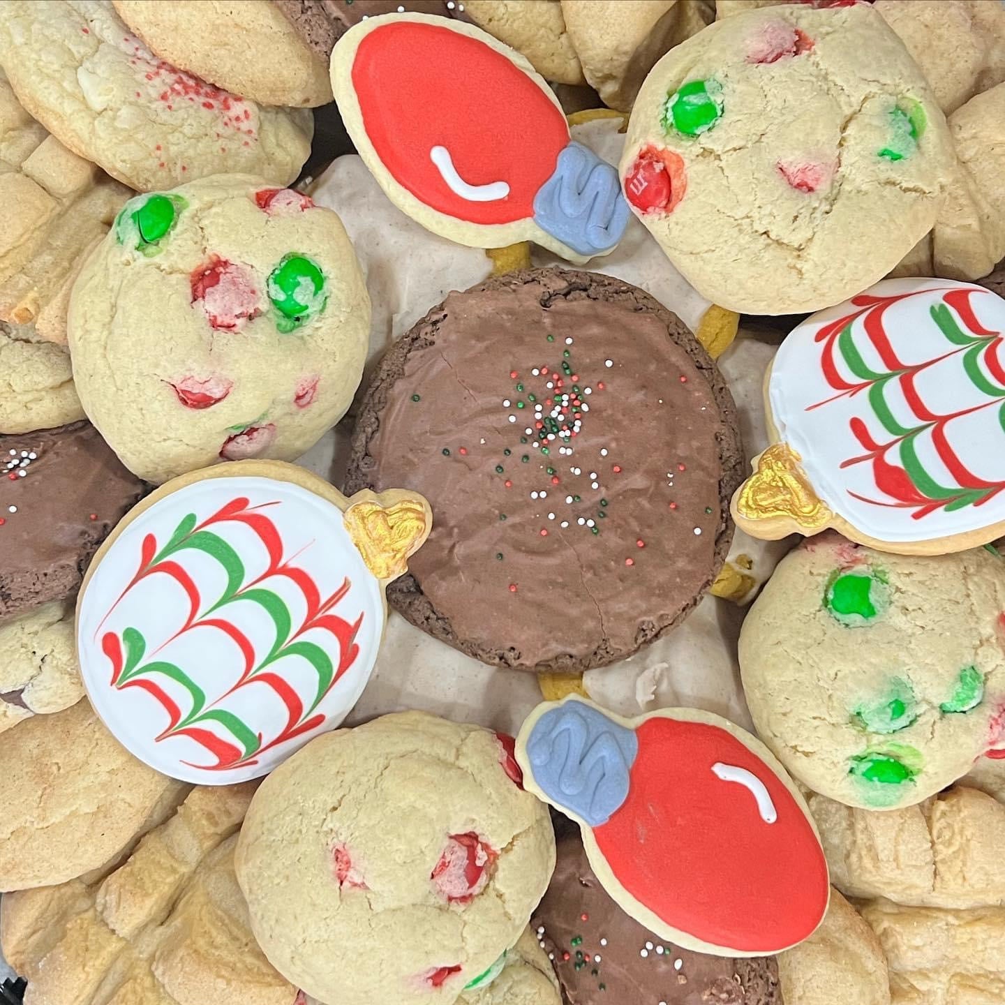 Traditional Cookie Platter | Don Waltman's Market House Meats & Deli